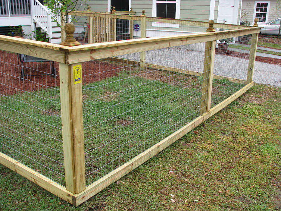 Picket Fence | Charleston Fence Company Near Me | Carolina Fence Company